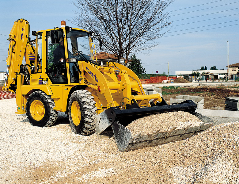 Archive products: Komatsu Backhoe Loader WB70A-1 | Komatsu France